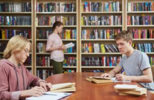 Look up を解説！Look for, Look intoとの使い分けもマスター | ステューディアス英語学院